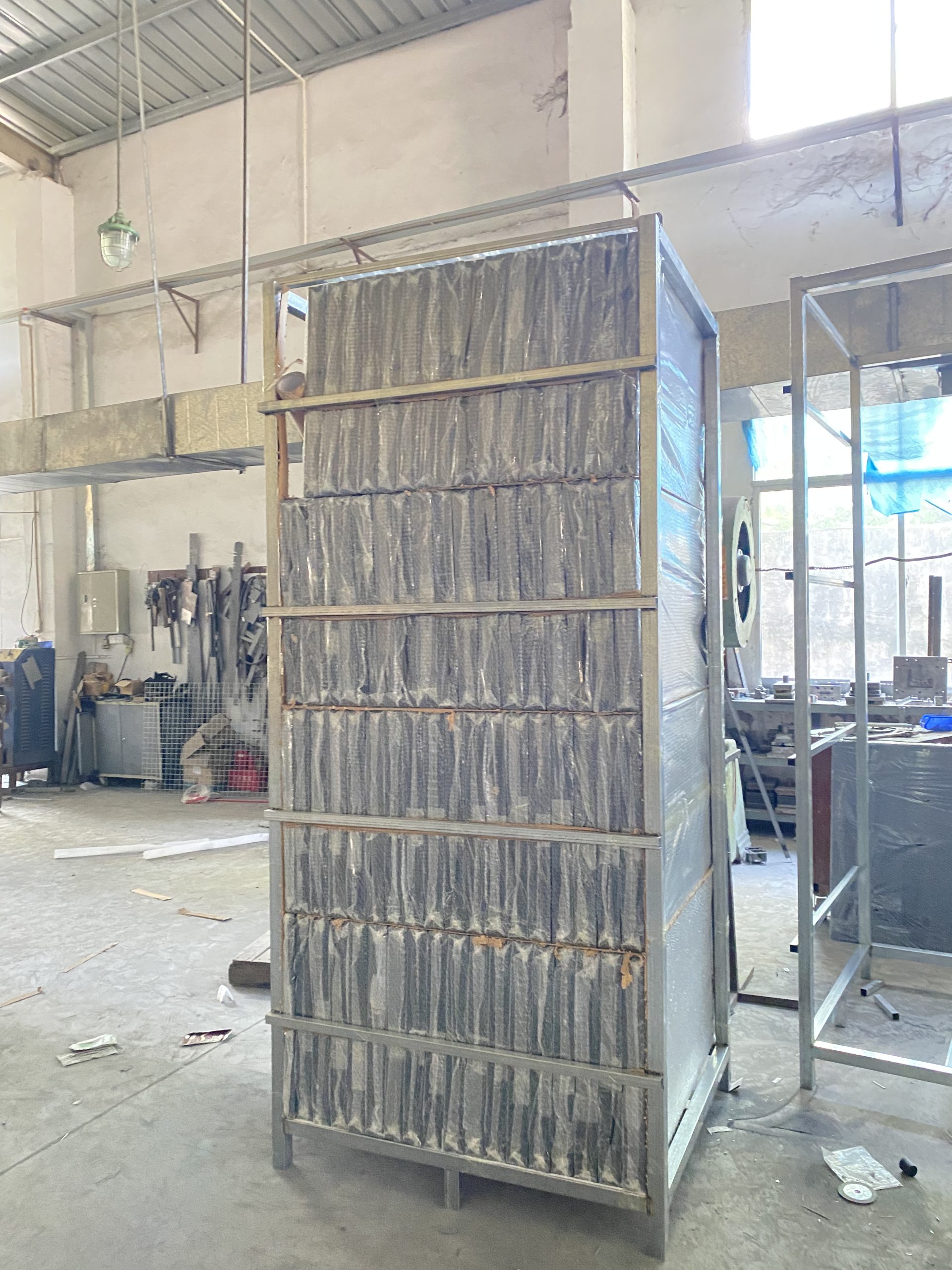 SFS metal mesh locker